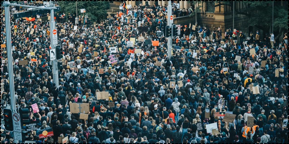 Crowd Management: Turning Chaos into Safety and Order